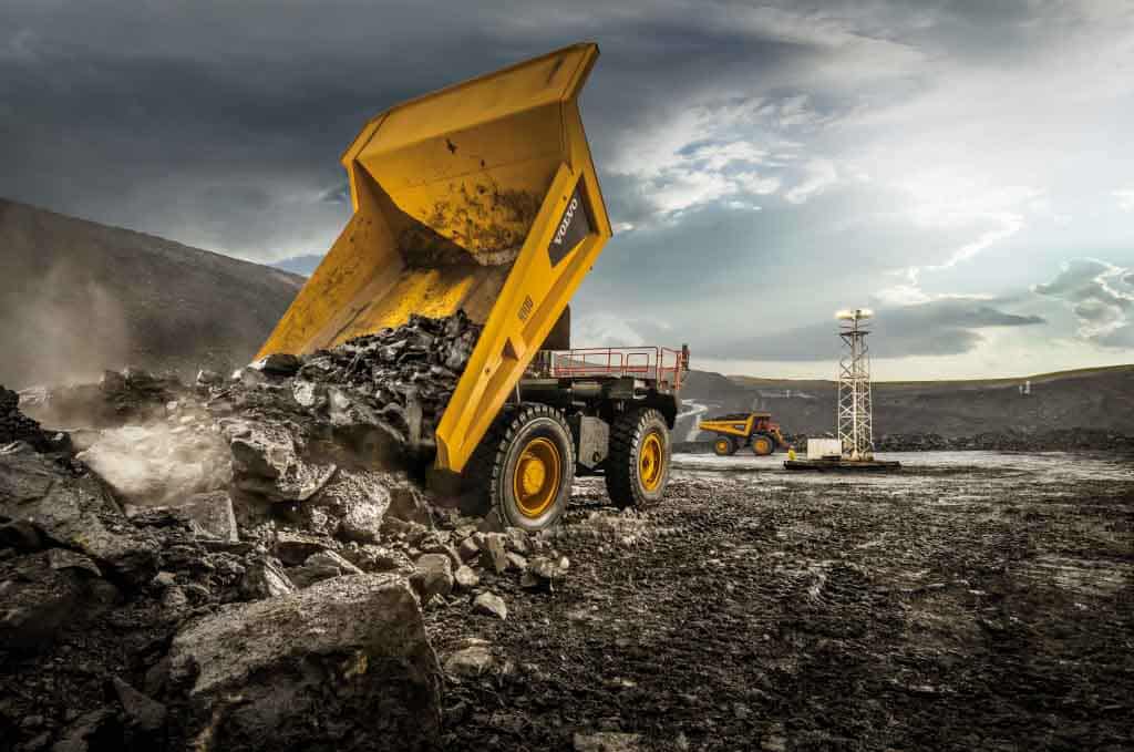 Volvo R100 Stage V now available worldwide